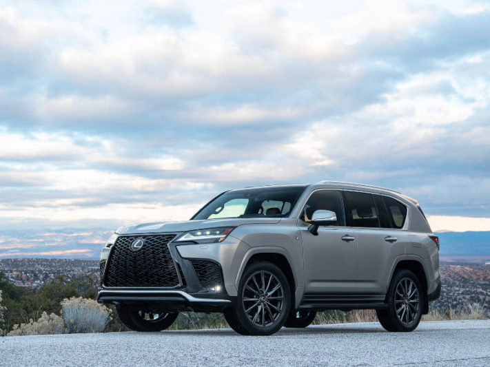 LEXUS LX 750 CHAUFFEUR HIRE HOUSTON