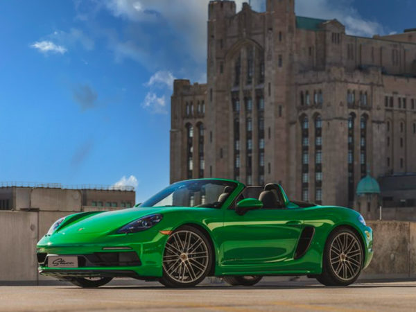 HIRE PORSCHE 718 BOXSTER DUBAI - BOOKING IN DUBAI