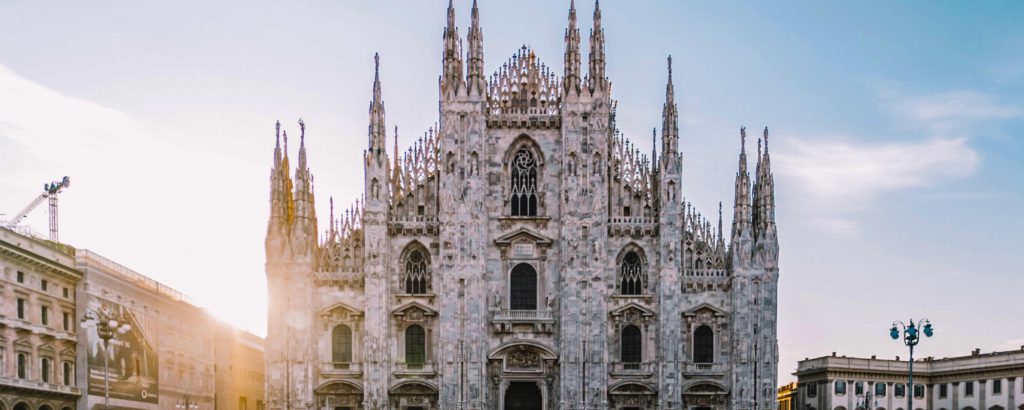 Chauffeur Service Milan | LOWEST PRICES GUARANTEED | LARGEST FLEET