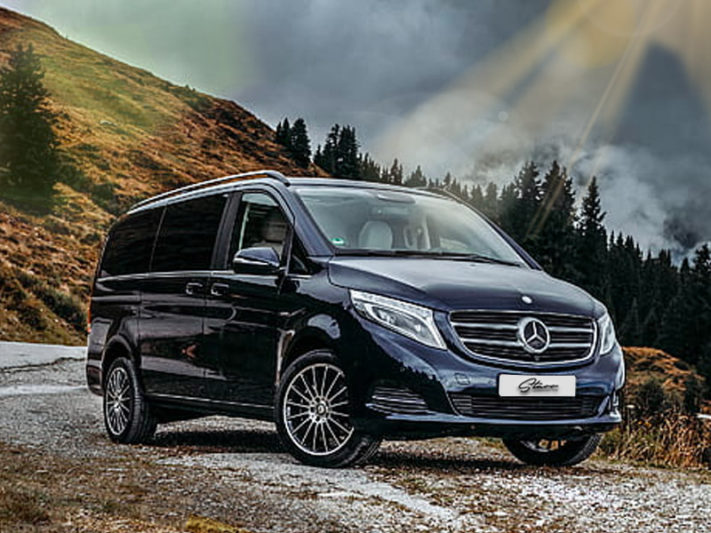 MERCEDES BENZ V CLASS CHAUFFEUR HIRE IN PARIS