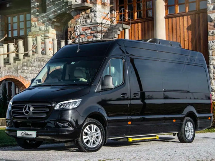 MERCEDES BENZ SPRINTER CHAUFFEUR HIRE IN BERLIN