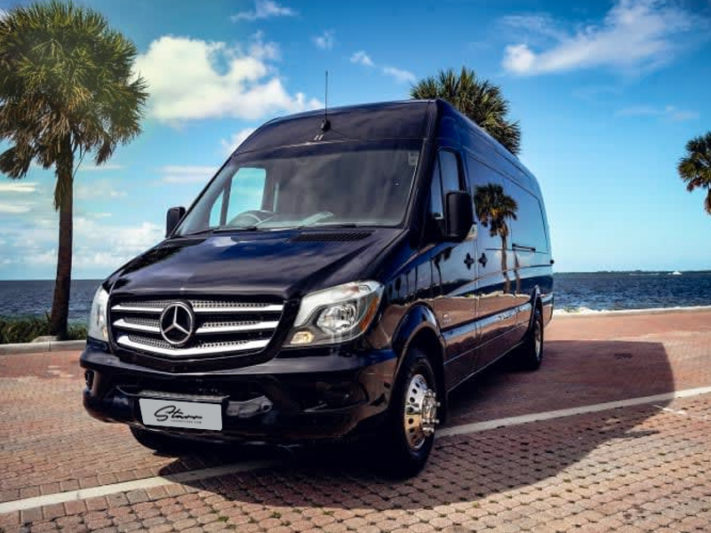 MERCEDES BENZ SPRINTER CHAUFFEUR HIRE IN DUBAI