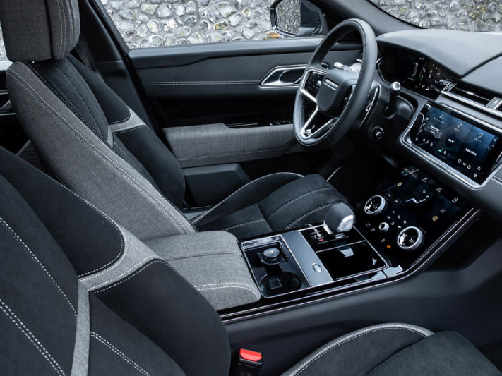 HIRE RANGE ROVER VELAR - IN GENEVA