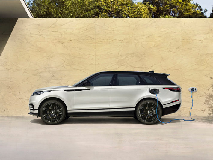 HIRE RANGE ROVER VELAR - IN GENEVA