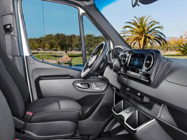 MERCEDES BENZ SPRINTER CHAUFFEUR HIRE IN LAGOS